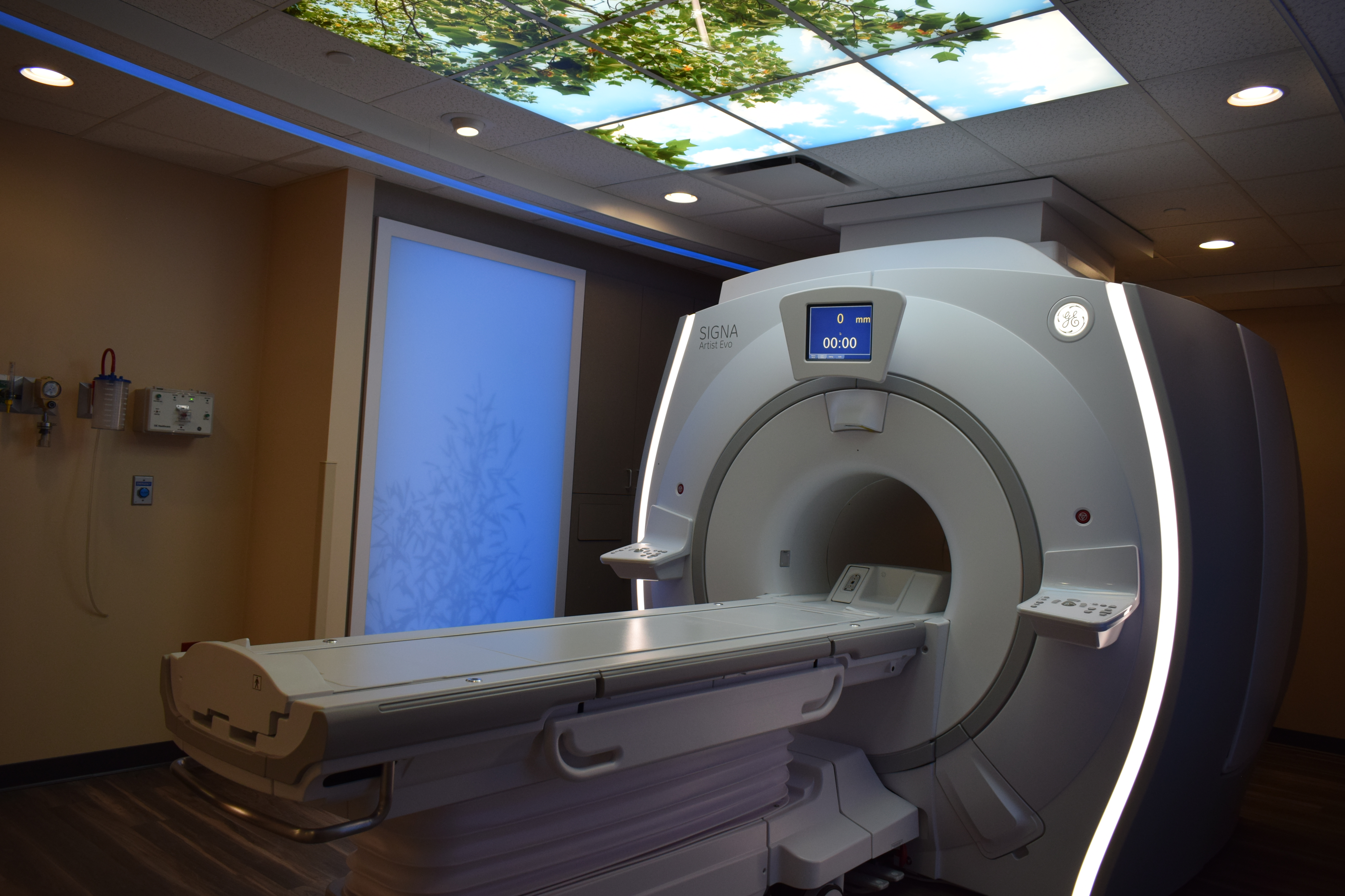 Memorial Hospital and Health Care Center Opens New MRI Suite